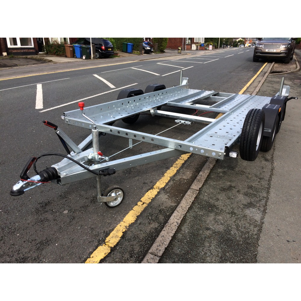 Woodford Lightweight Car Transporter trailer 2000 kg Smart For Four
