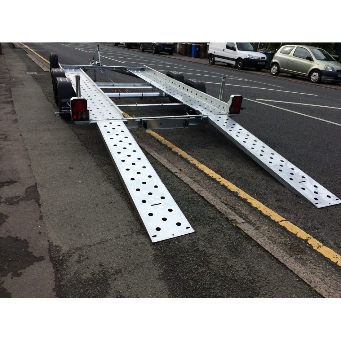 Woodford Lightweight Car Transporter trailer 2000 kg Smart For Four
