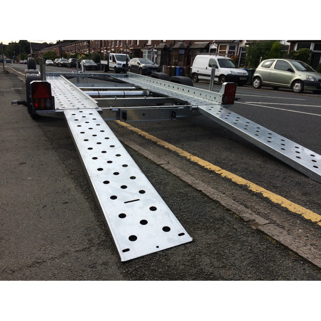 Woodford Lightweight Car Transporter trailer 2000 kg Smart For Four