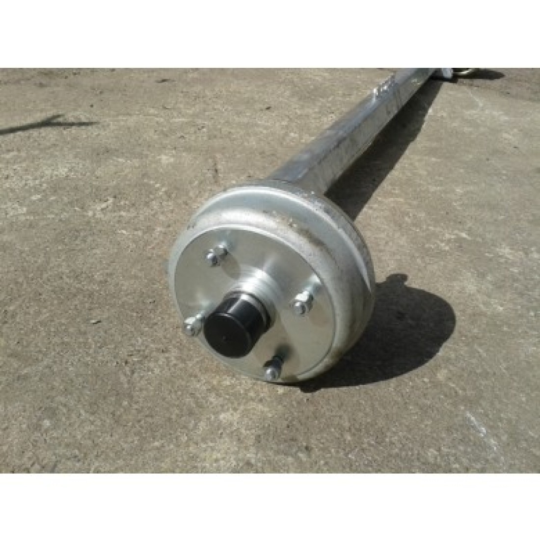 NEW Trailer Axle up to 1300kg Made to Measure